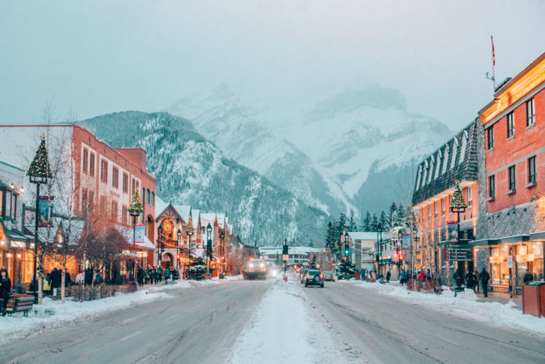 23 Epic Things to do in Banff in Winter: The Ultimate Banff Winter Guide