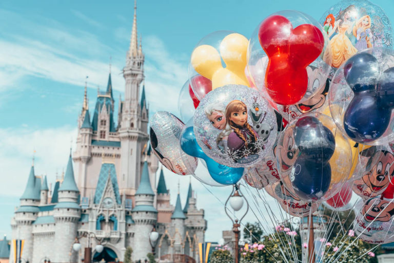 The Ultimate Virtual Disney World Tour: Virtual Vacation to the ...